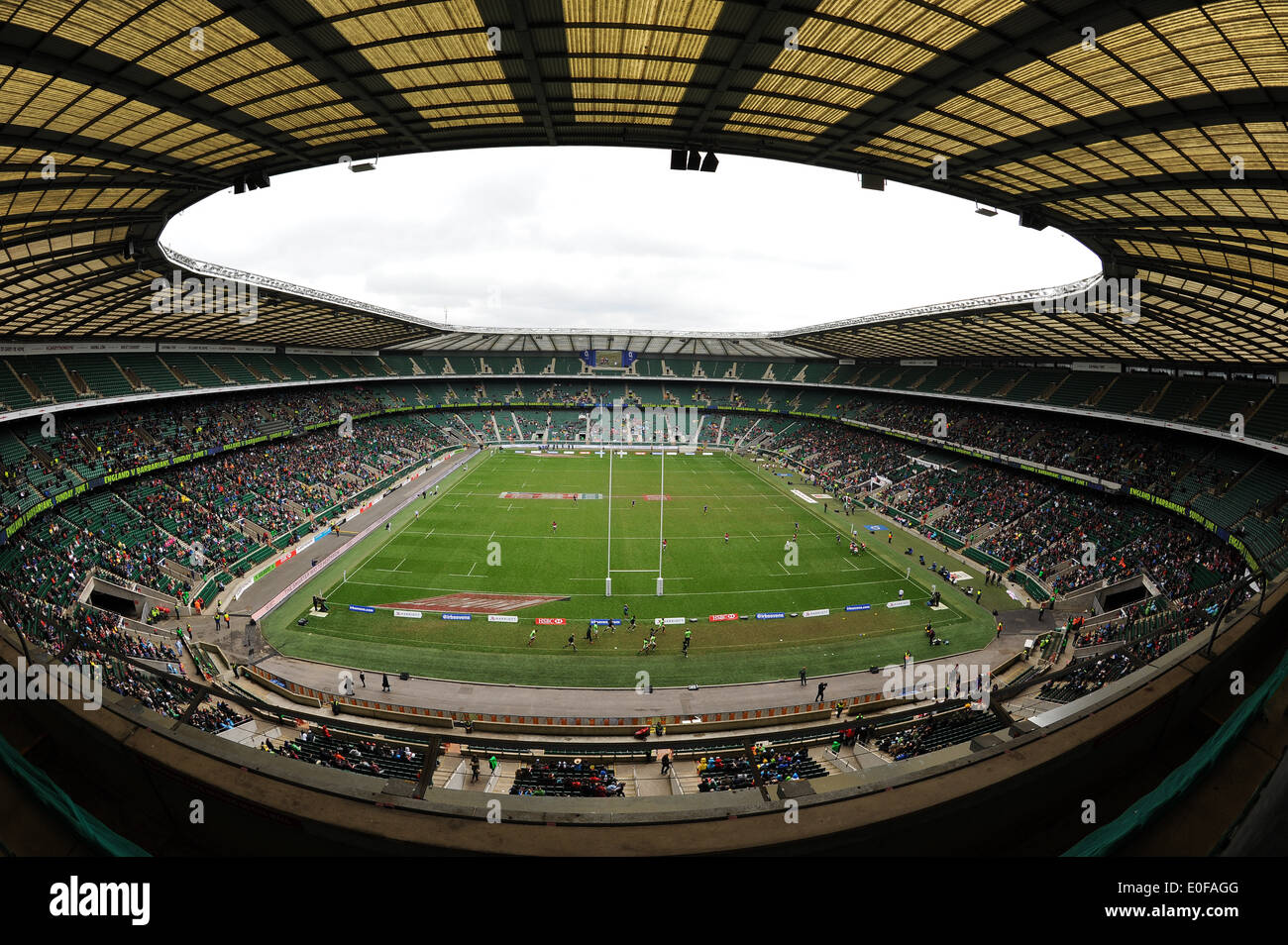 Twickenham stadium hi-res stock photography and images - Alamy