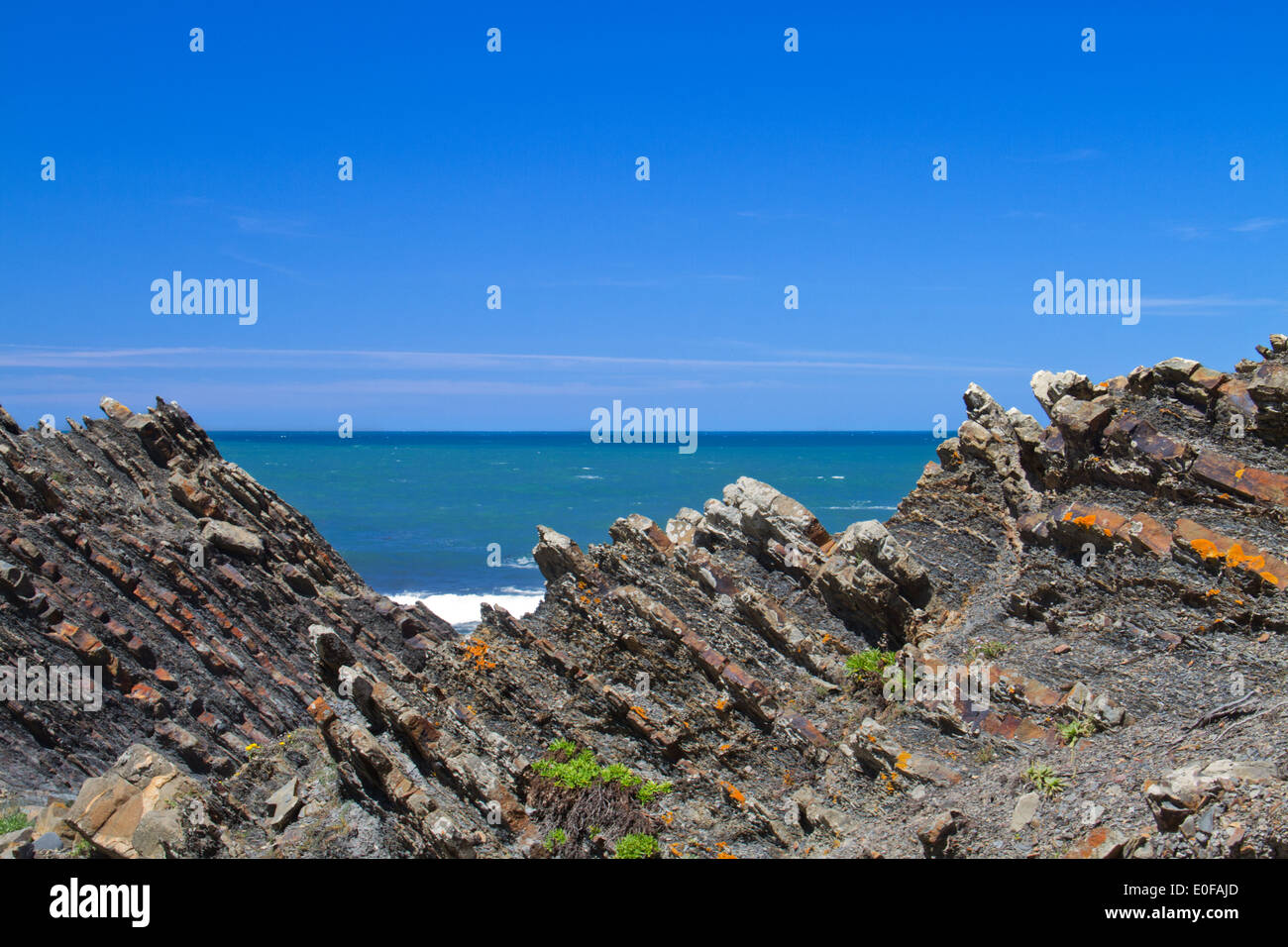 Layered rock hi-res stock photography and images - Alamy