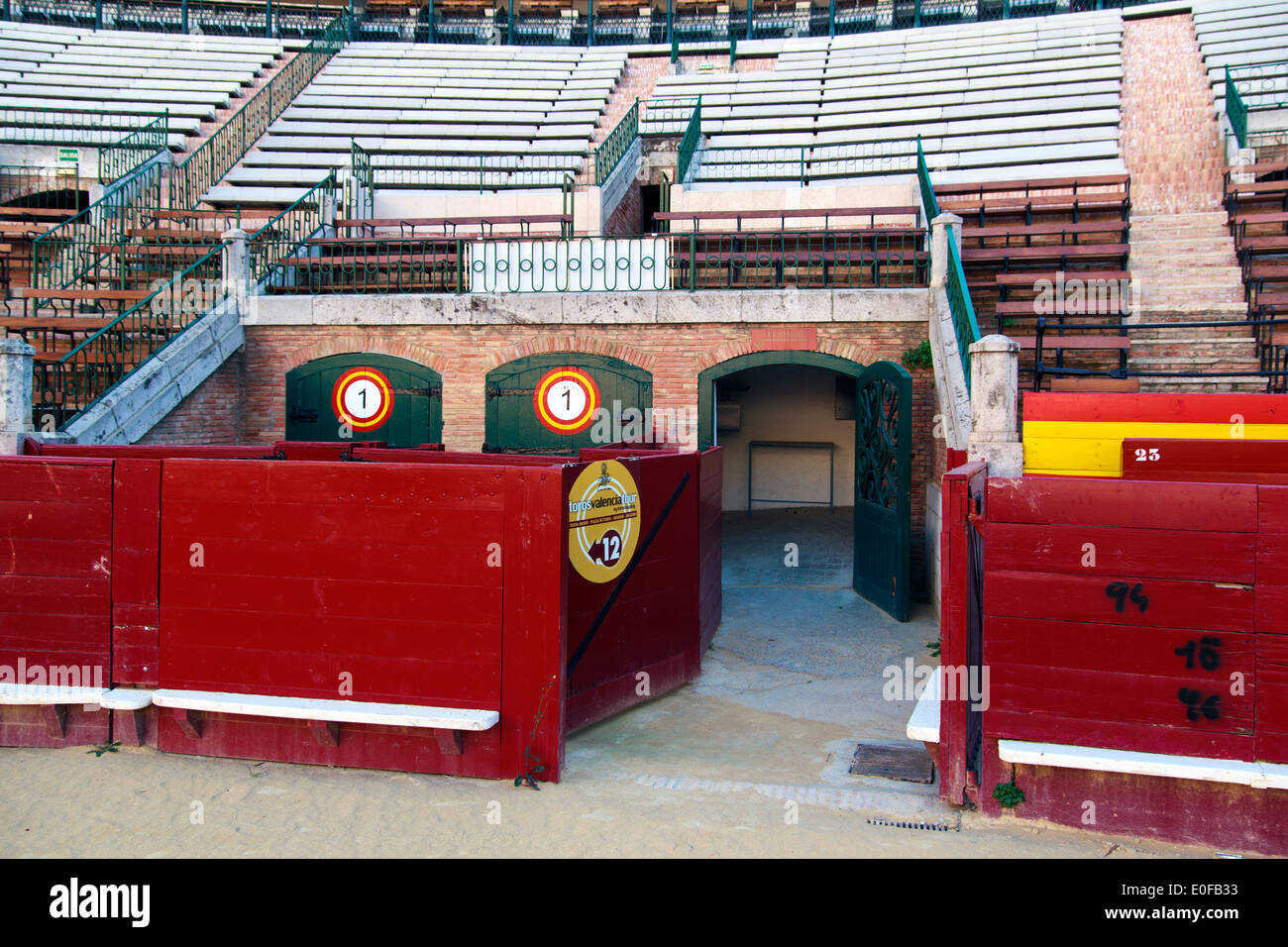 Seating bullfighting ring hi-res stock photography and images - Alamy