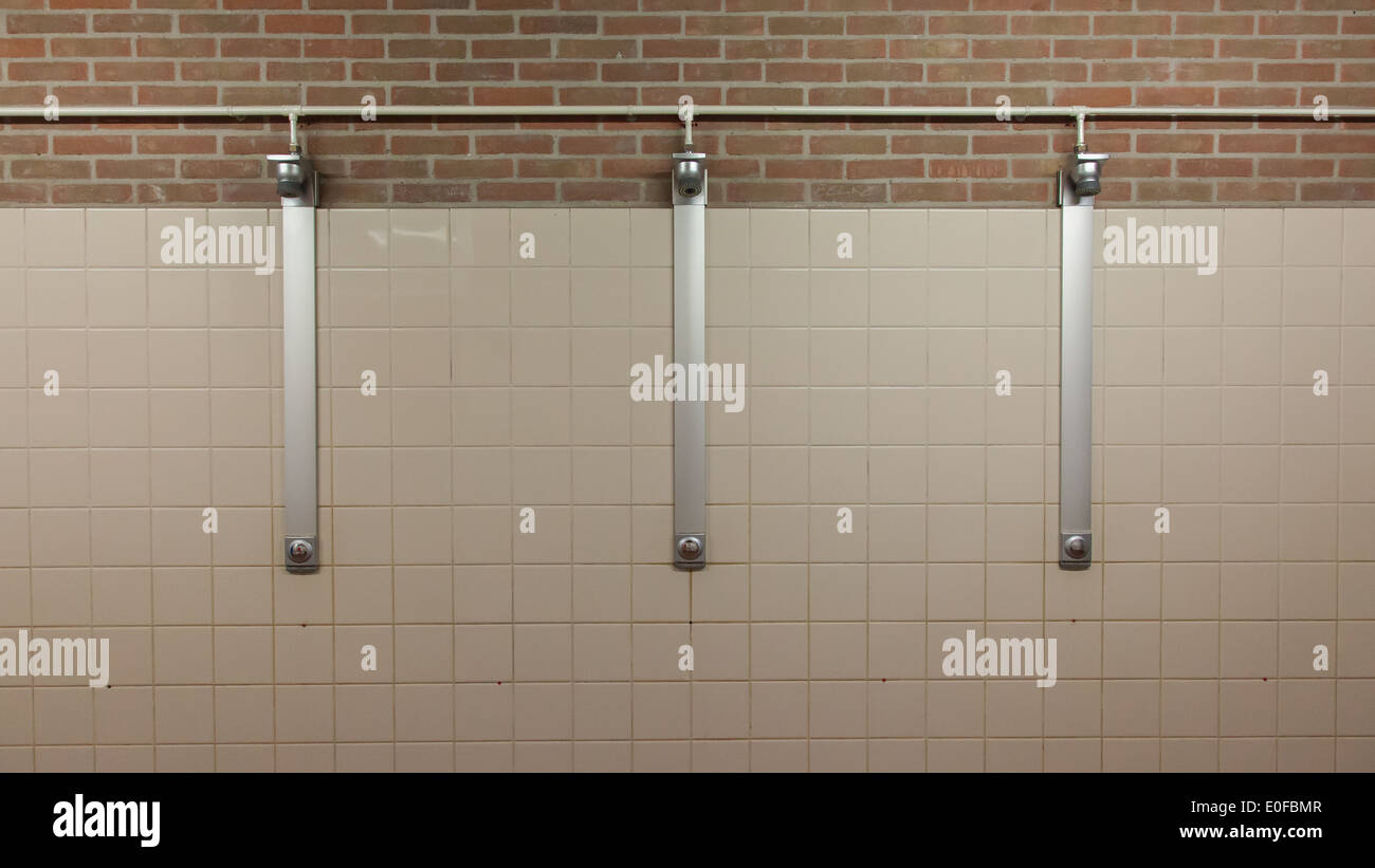 Old hotel bathroom hi-res stock photography and images - Alamy