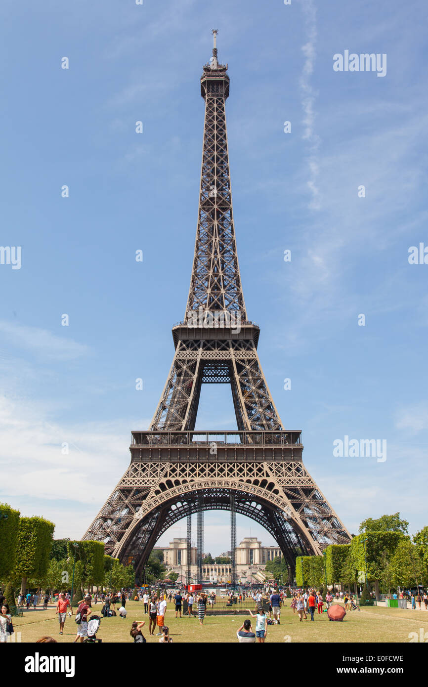 27 tower hi-res stock photography and images - Alamy