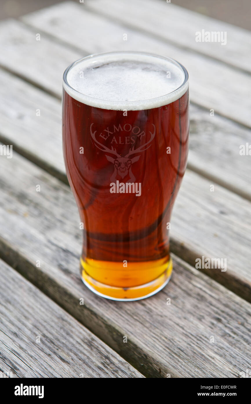 Stag beer hi-res stock photography and images - Alamy