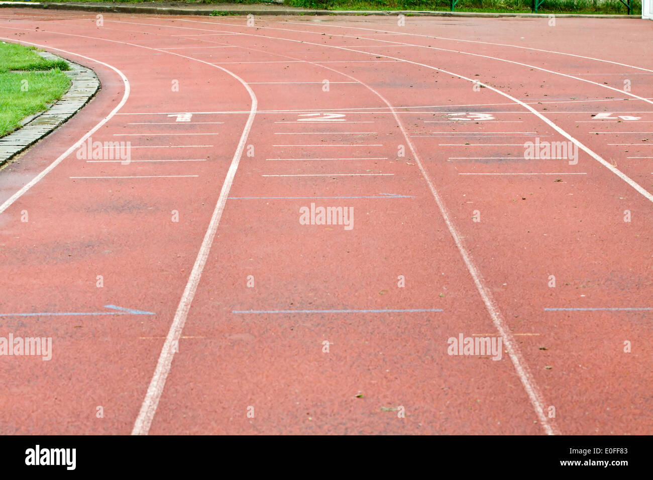 Red color texture athletics track hi-res stock photography and images ...