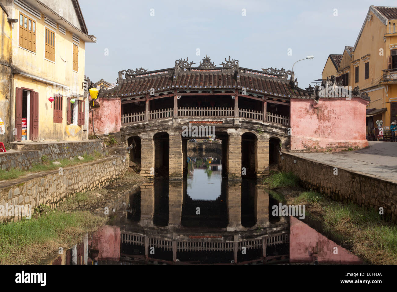 Chua Cau Temple Bridge (Japanese Covered Bridge) in the historic old ...