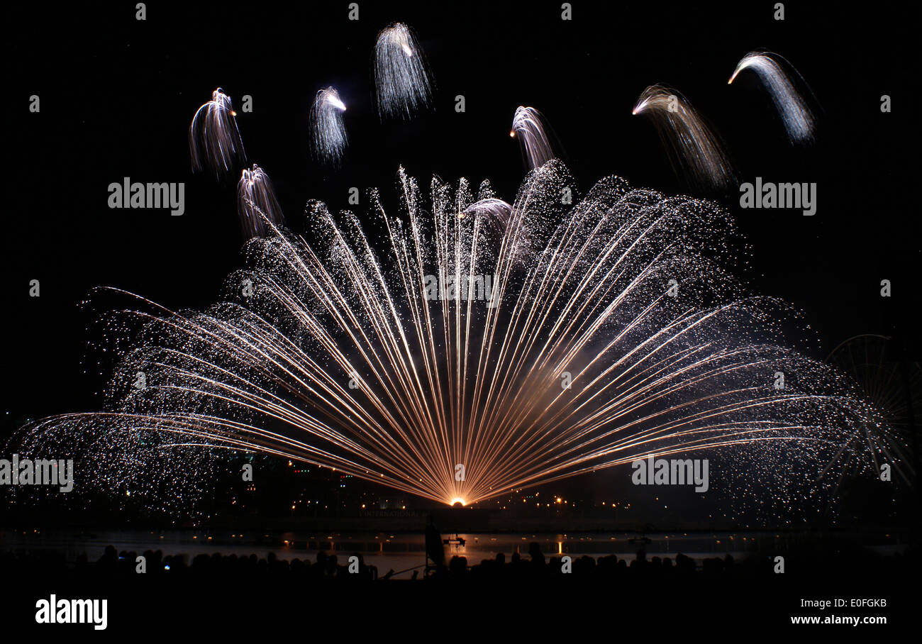 irework fireworks pyrotechnic explosive colorful event celecration show ...