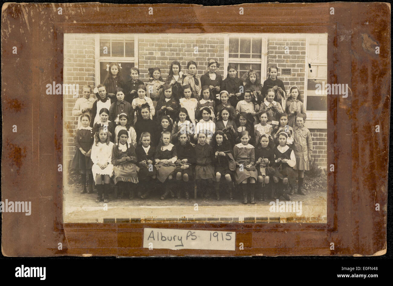 School building australia rural hi-res stock photography and images - Alamy