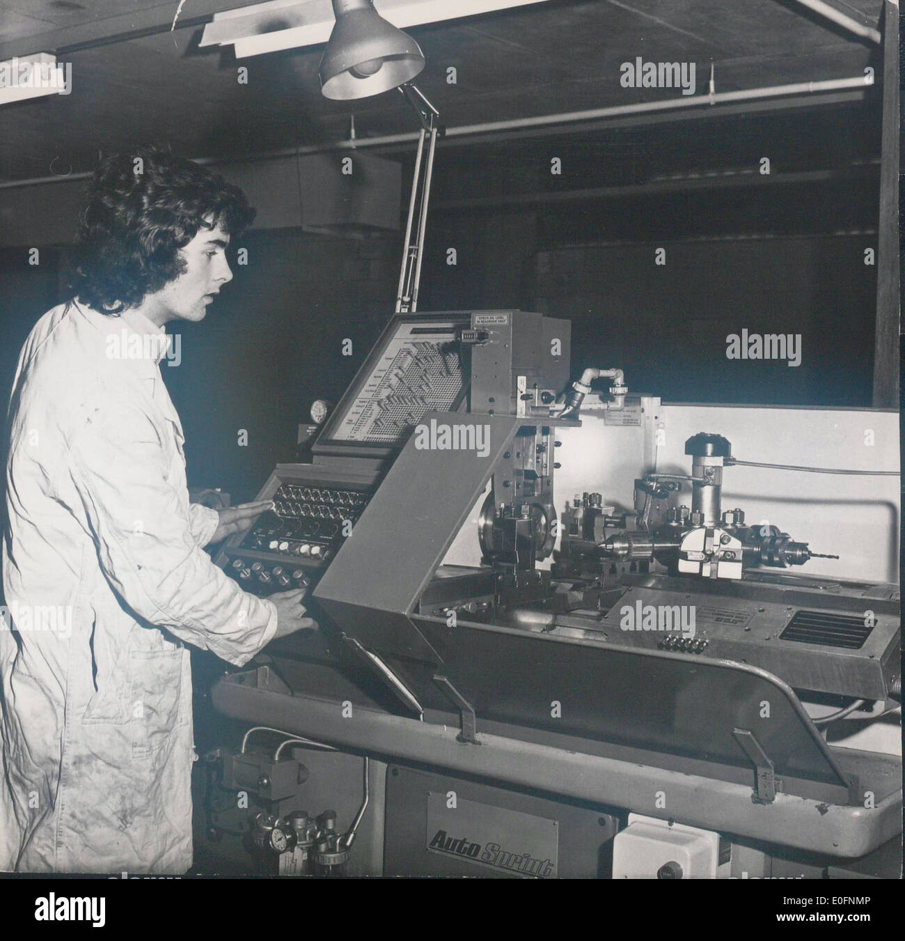 1970s science lab hi-res stock photography and images - Alamy