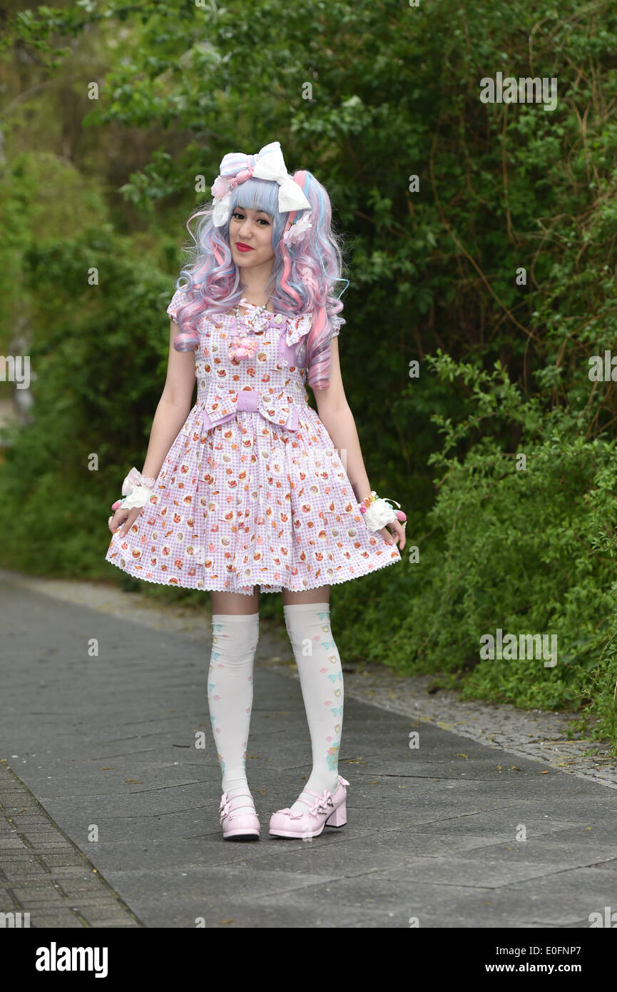 Sweet lolita hi-res stock photography and images - Alamy