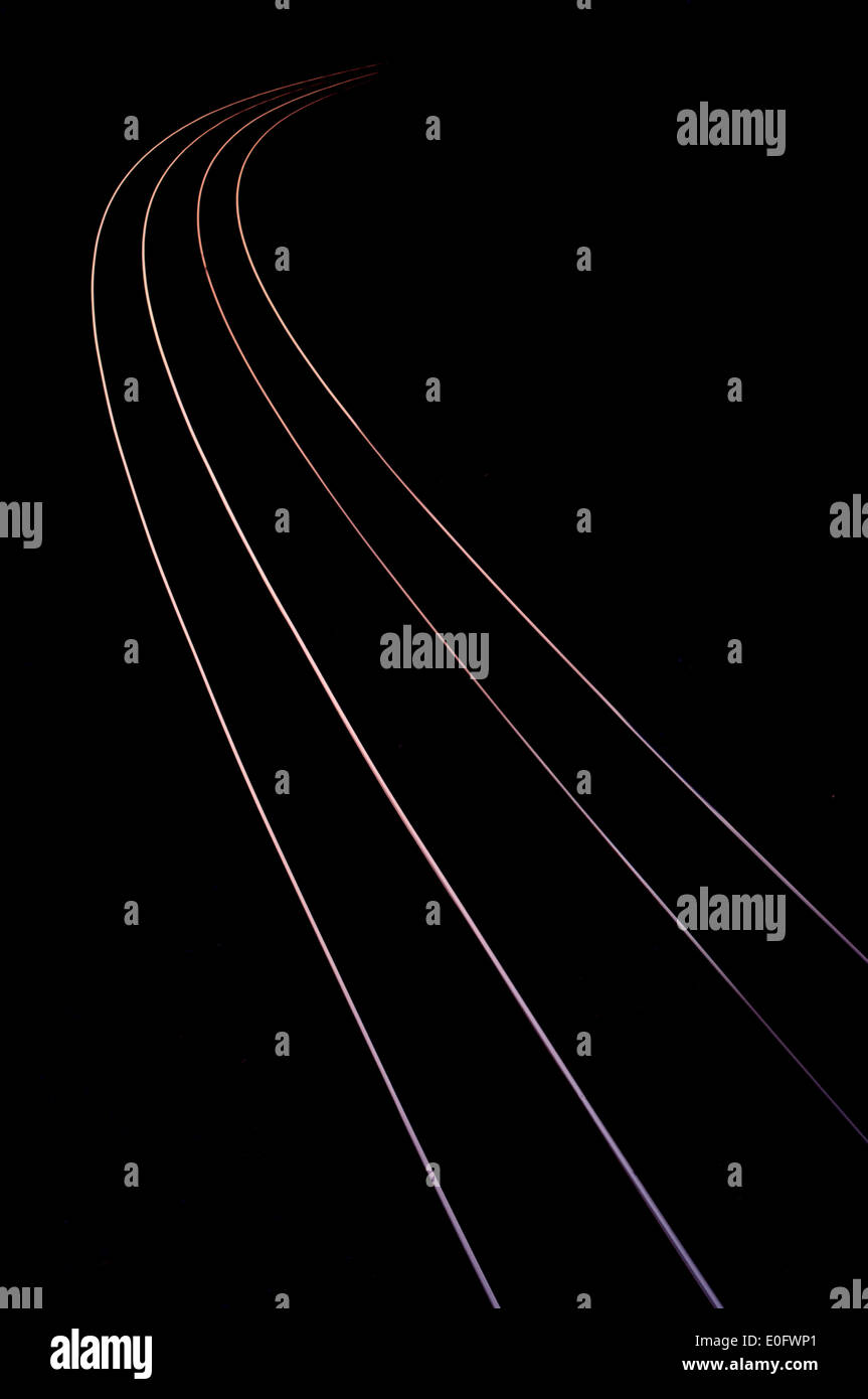 Two parallel train tracks hi-res stock photography and images - Alamy