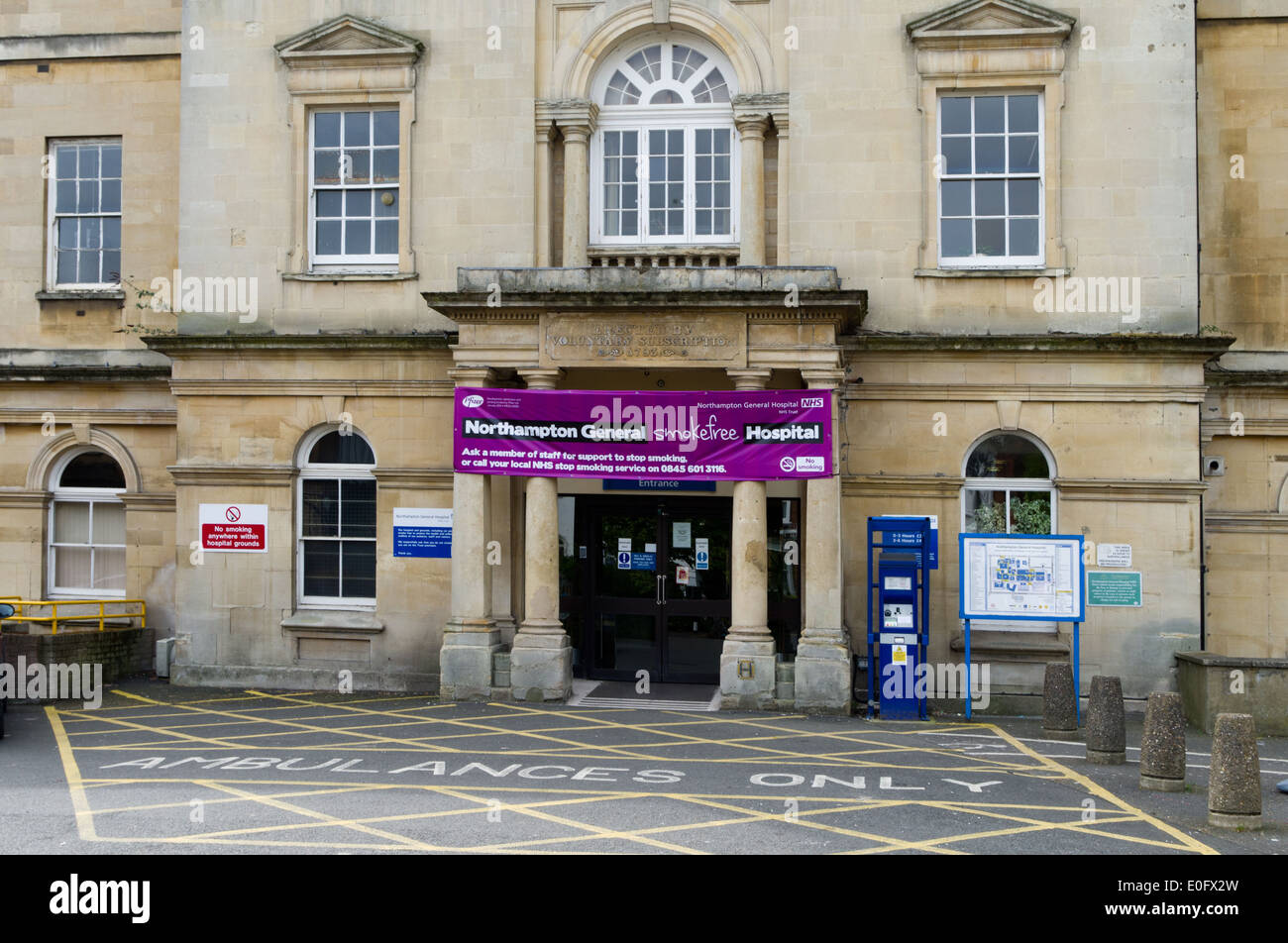 The main entrance to Northampton General Hospital, Northampton, UK ...