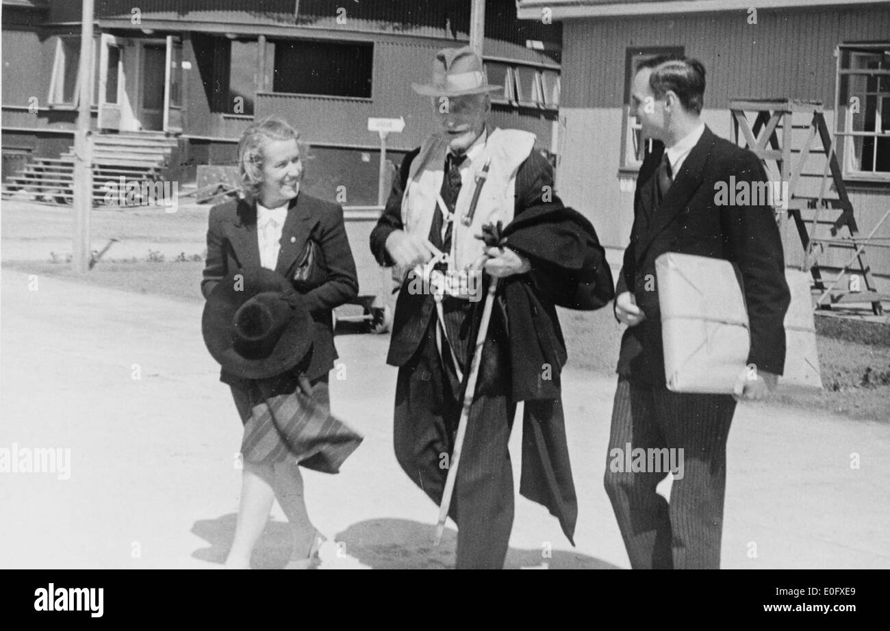 A historical photograph of Norwegian author Knut Hamsun boarding a ...