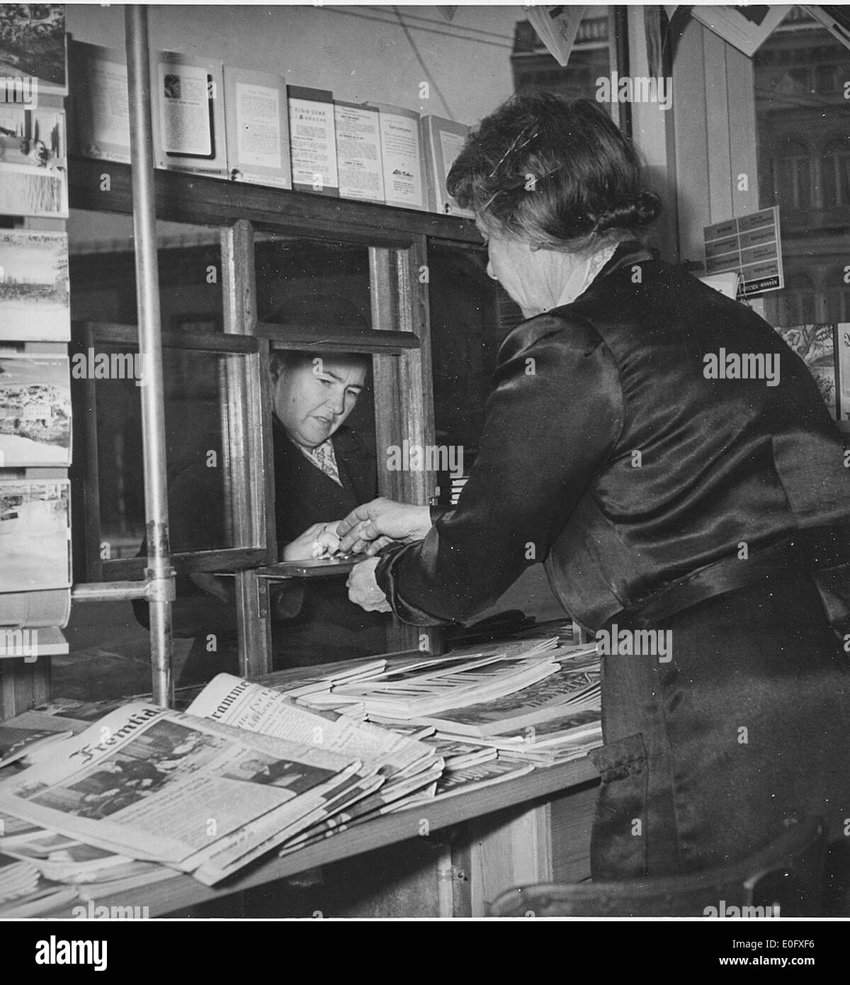 Photo business woman in Black and White Stock Photos & Images - Alamy