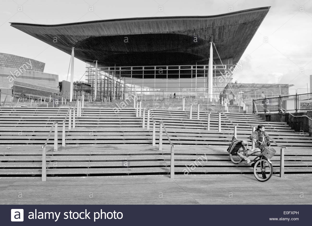 Welsh Government Building Stock Photos & Welsh Government Building ...