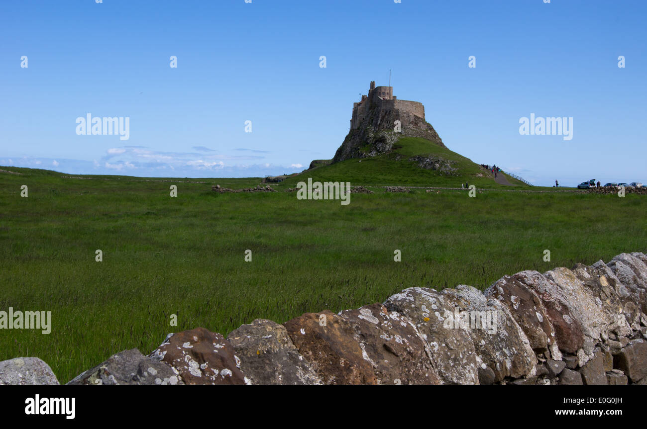 Lindisfarne castle and walk hi-res stock photography and images - Alamy