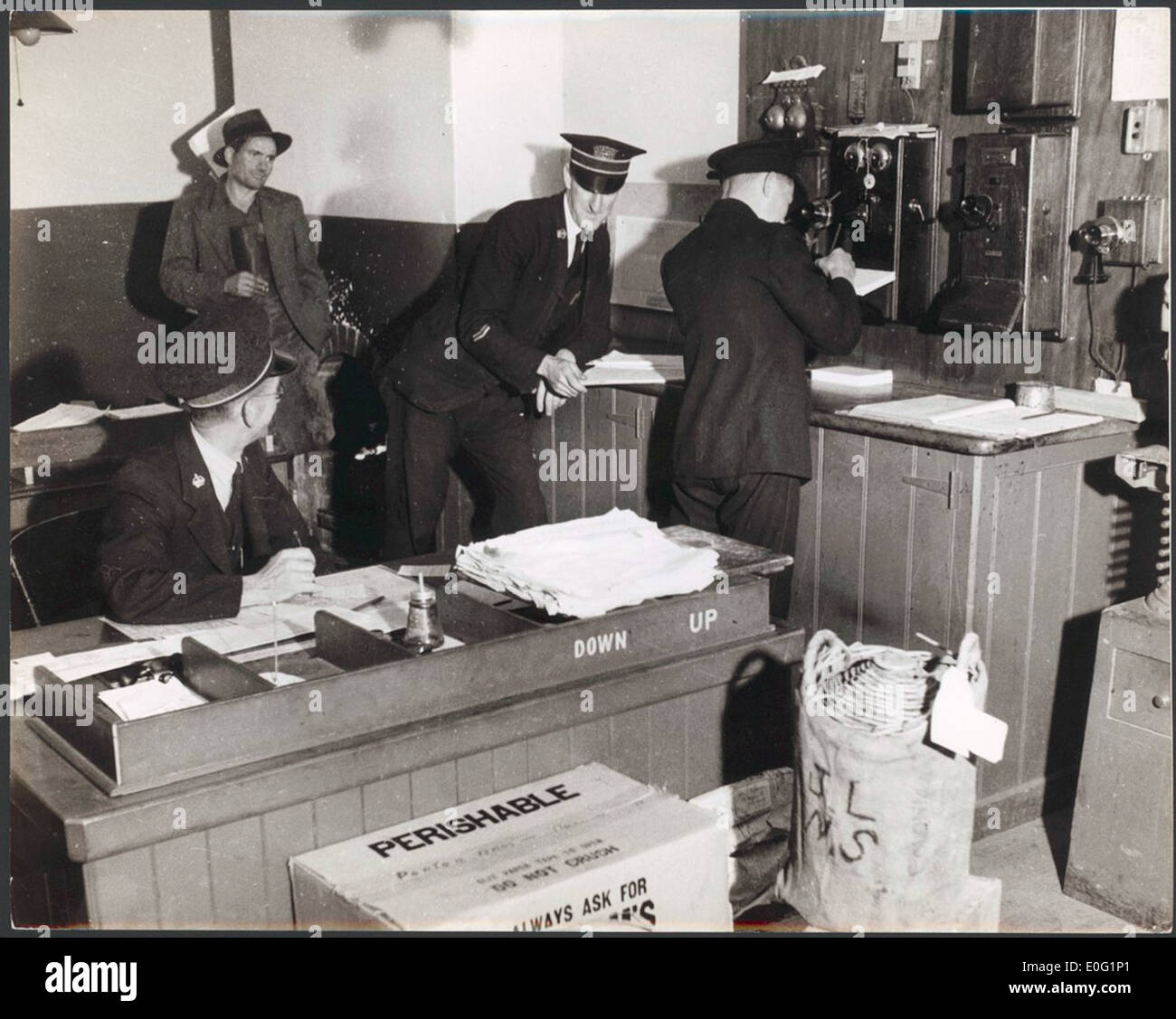 Railway station during wartime hi-res stock photography and images - Alamy