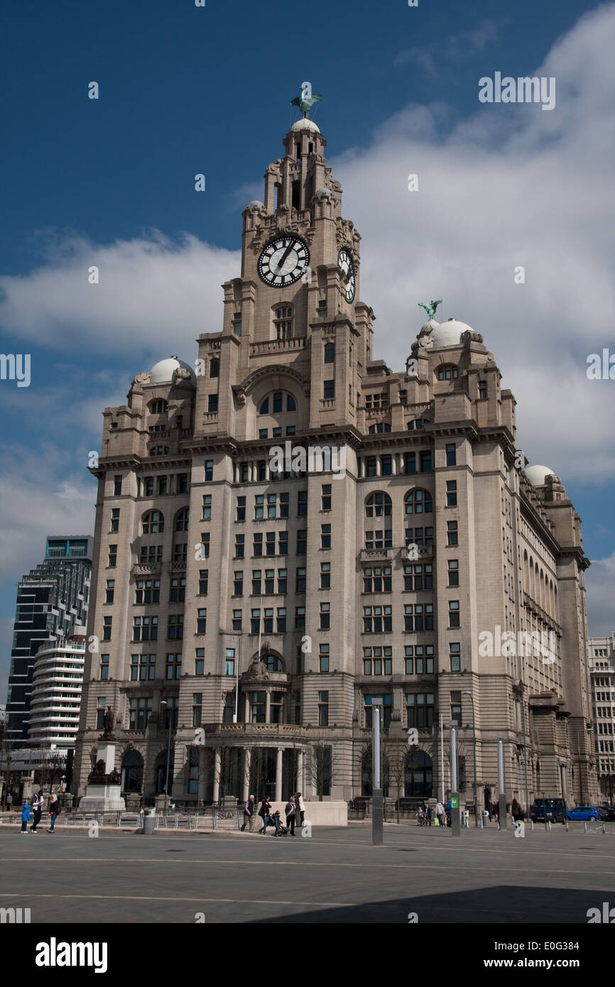 Liver building grade 1 listed hi-res stock photography and images - Alamy