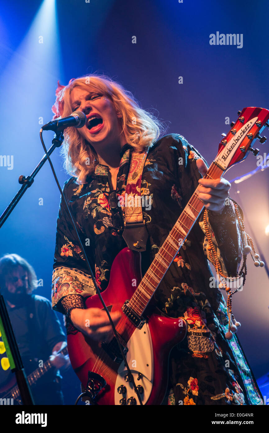 Rock singer courtney love hi-res stock photography and images - Alamy