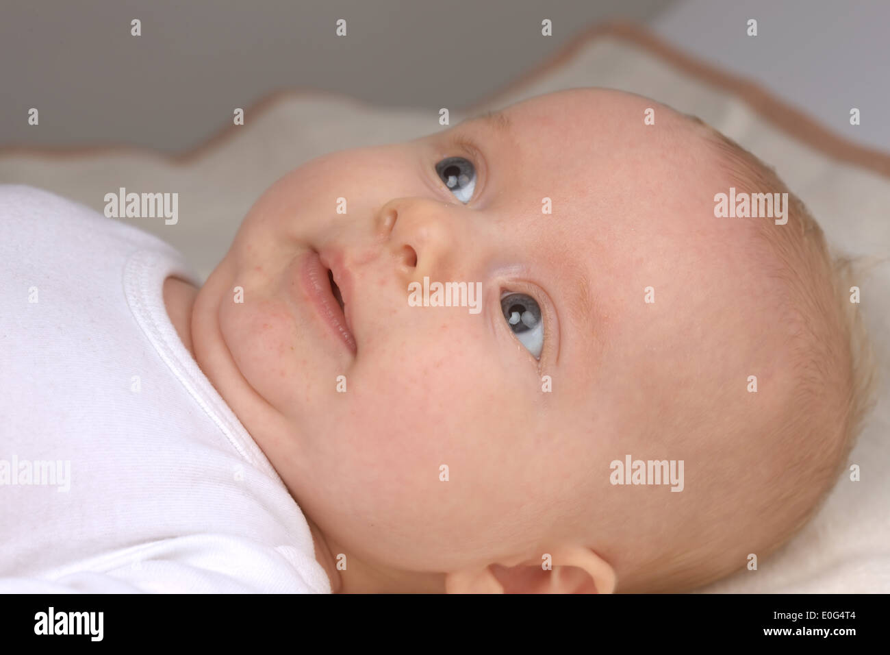 Baby head , Babykopf Stock Photo - Alamy