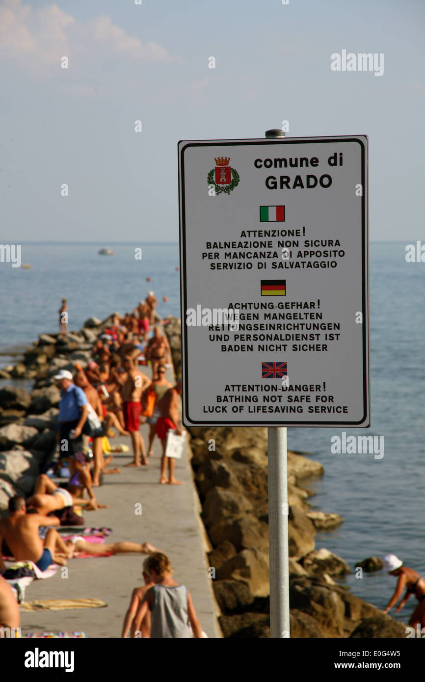 Grado italy beach hi-res stock photography and images - Alamy