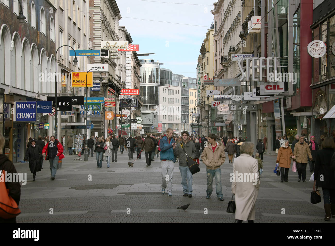 "Vienna, Carinthian street; ", "Wien, Kaerntner Strasse Stock Photo - Alamy