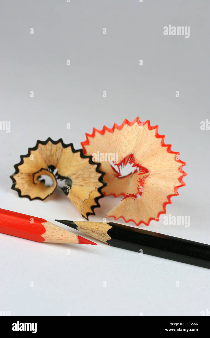 Coloured pencils and Anspitzspaene, coloured pencil, coloured pencils ...