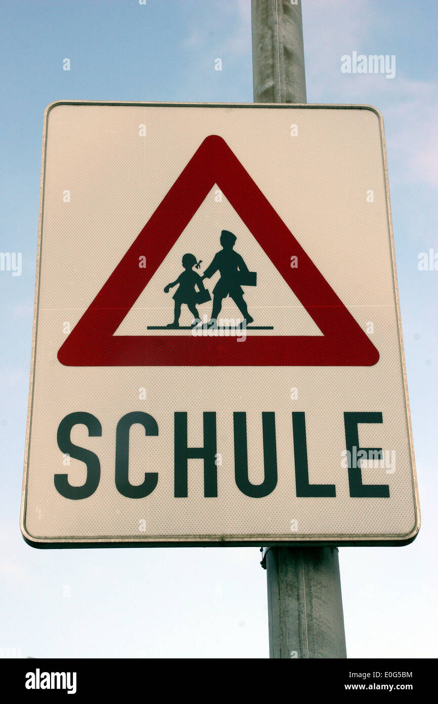 Esteem school, infrastructure, sign, signs, street, streets ...