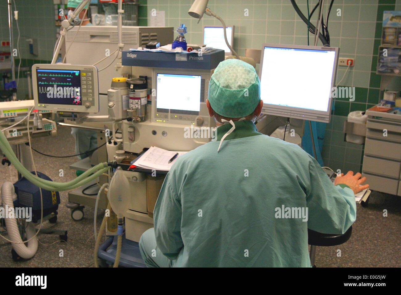 doctor, surgery, hospital Stock Photo - Alamy