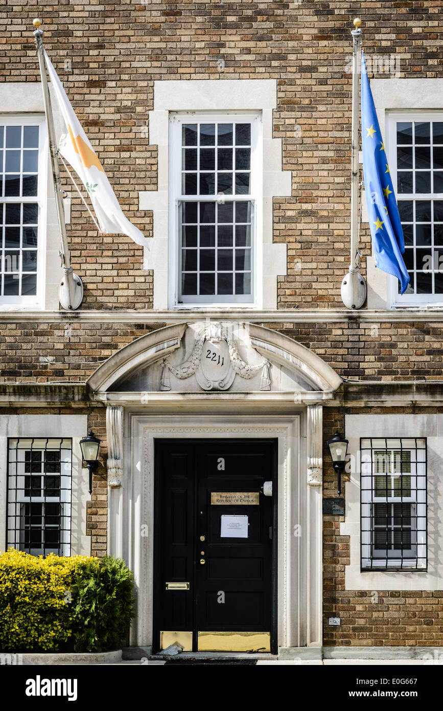 Us embassy chancery building hi-res stock photography and images - Alamy