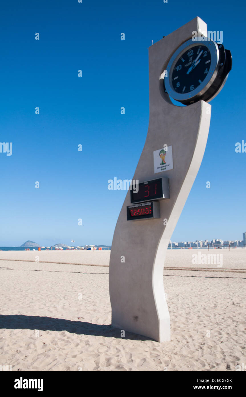 Copacabana beach clock hi-res stock photography and images - Alamy