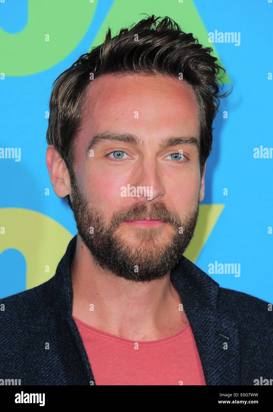 Fox programming presentation upfronts hi-res stock photography and ...