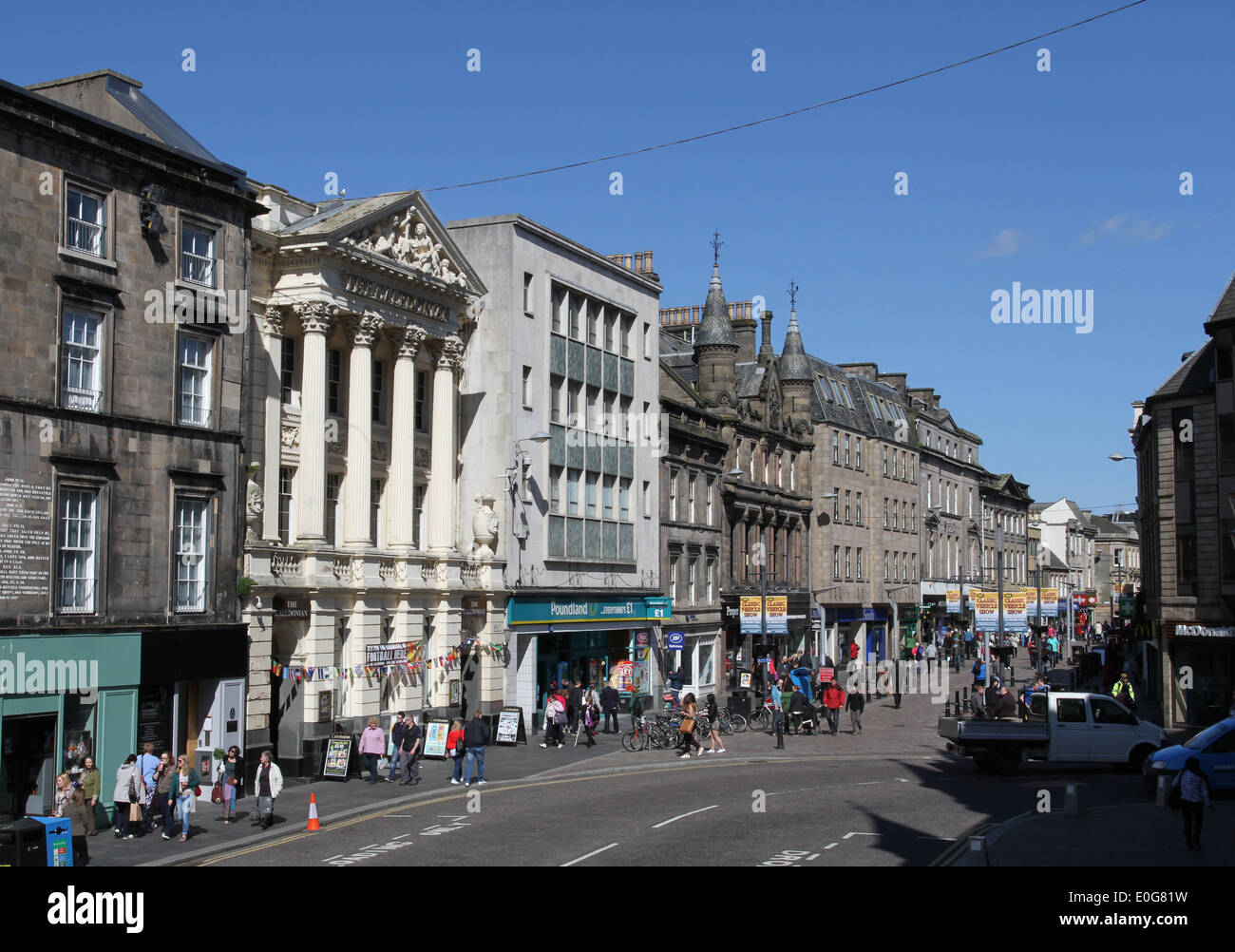 Young street inverness hi-res stock photography and images - Alamy