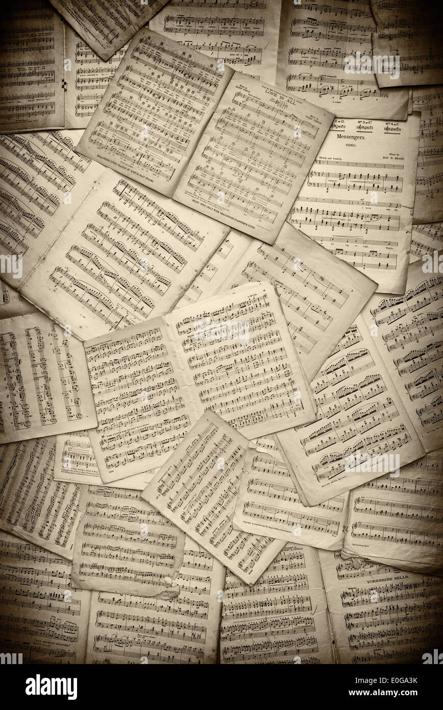 Musical notes pattern hi-res stock photography and images - Alamy
