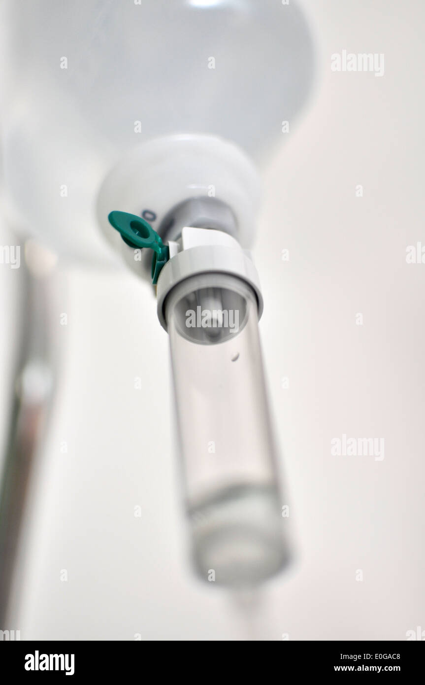 Intravenous system hi-res stock photography and images - Alamy