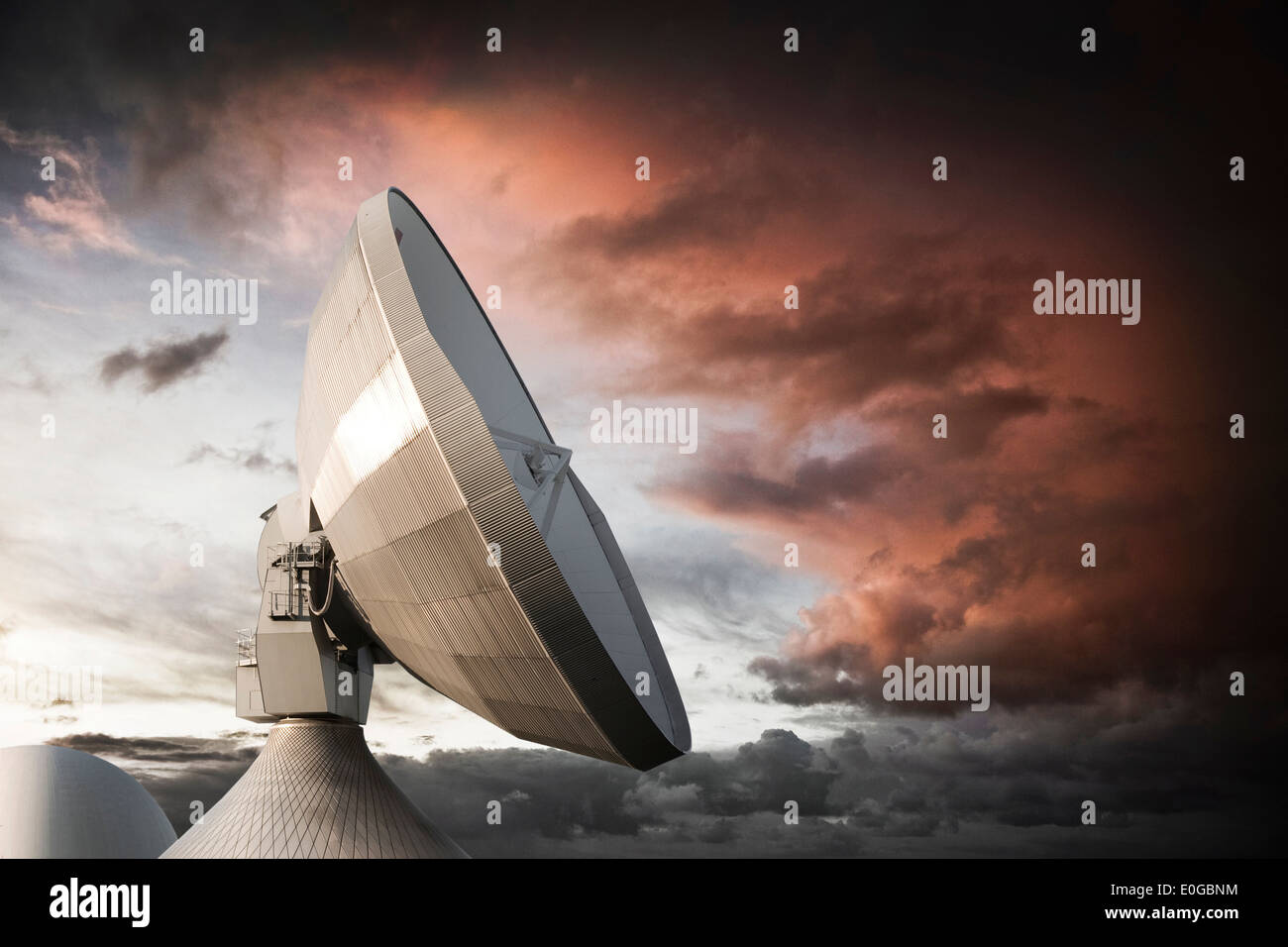 Parabolic Reflector High Resolution Stock Photography and Images - Alamy
