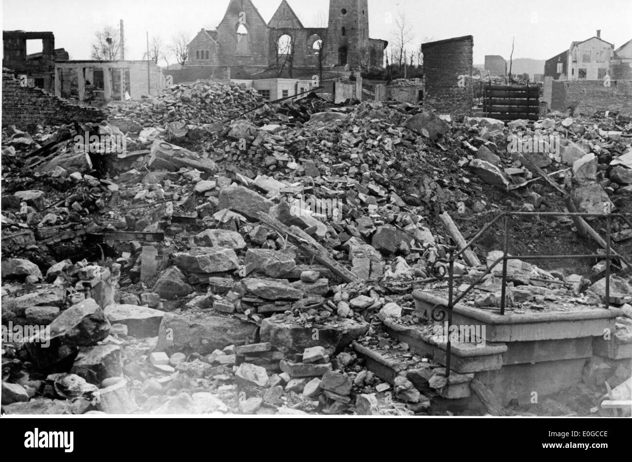 Kiel bombing hi-res stock photography and images - Alamy
