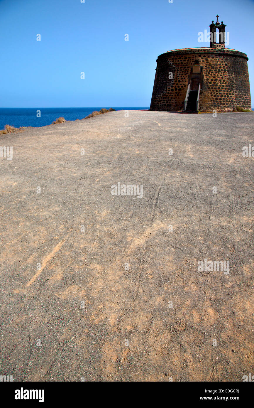 sand arrecife lanzarote castillo de las coloradas spain the old wall ...