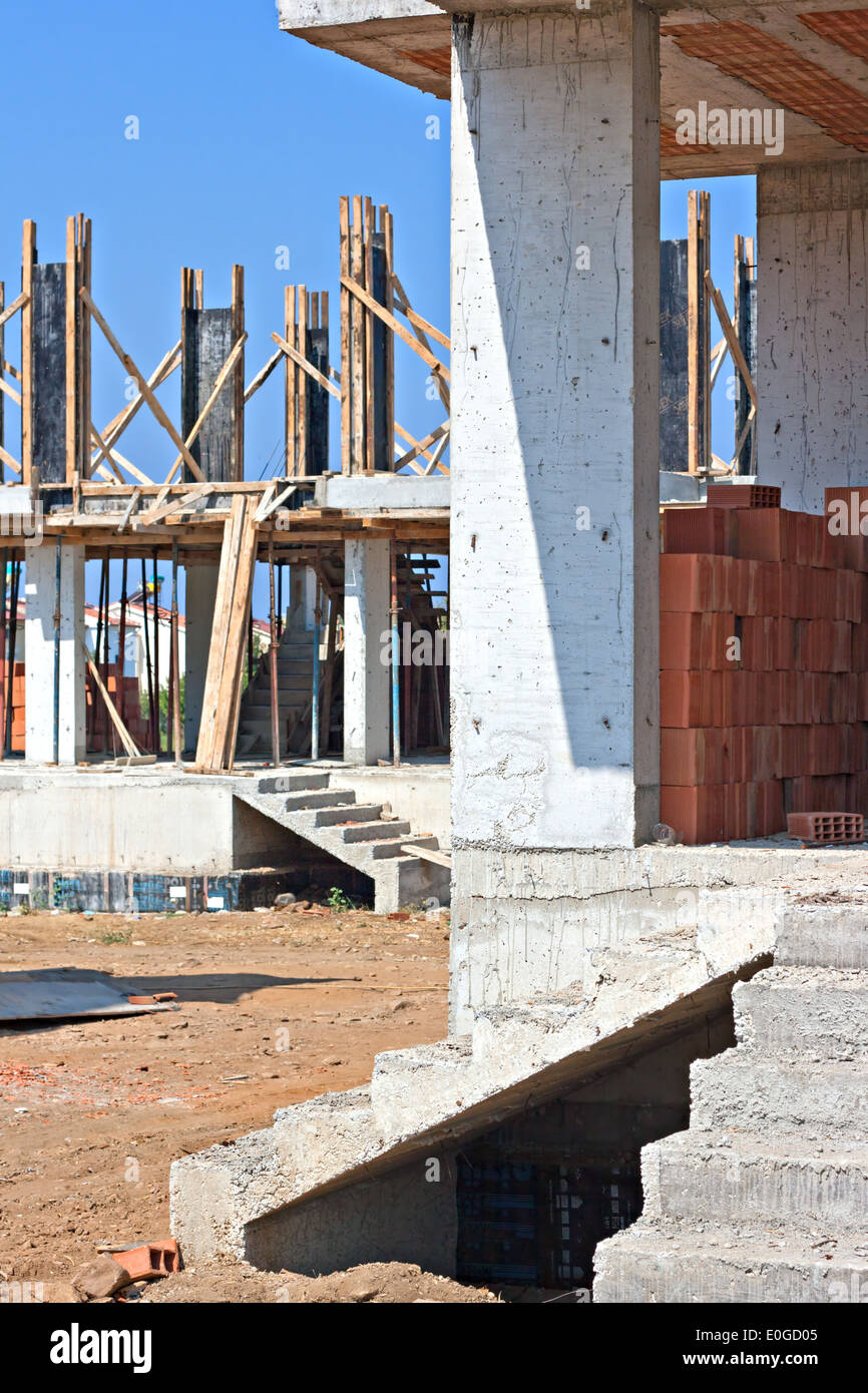 Concrete shuttering hi-res stock photography and images - Alamy