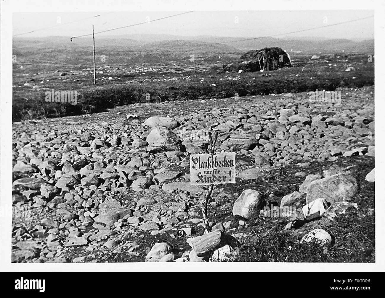 A historic image of a building related to the Sakowitz family and their ...