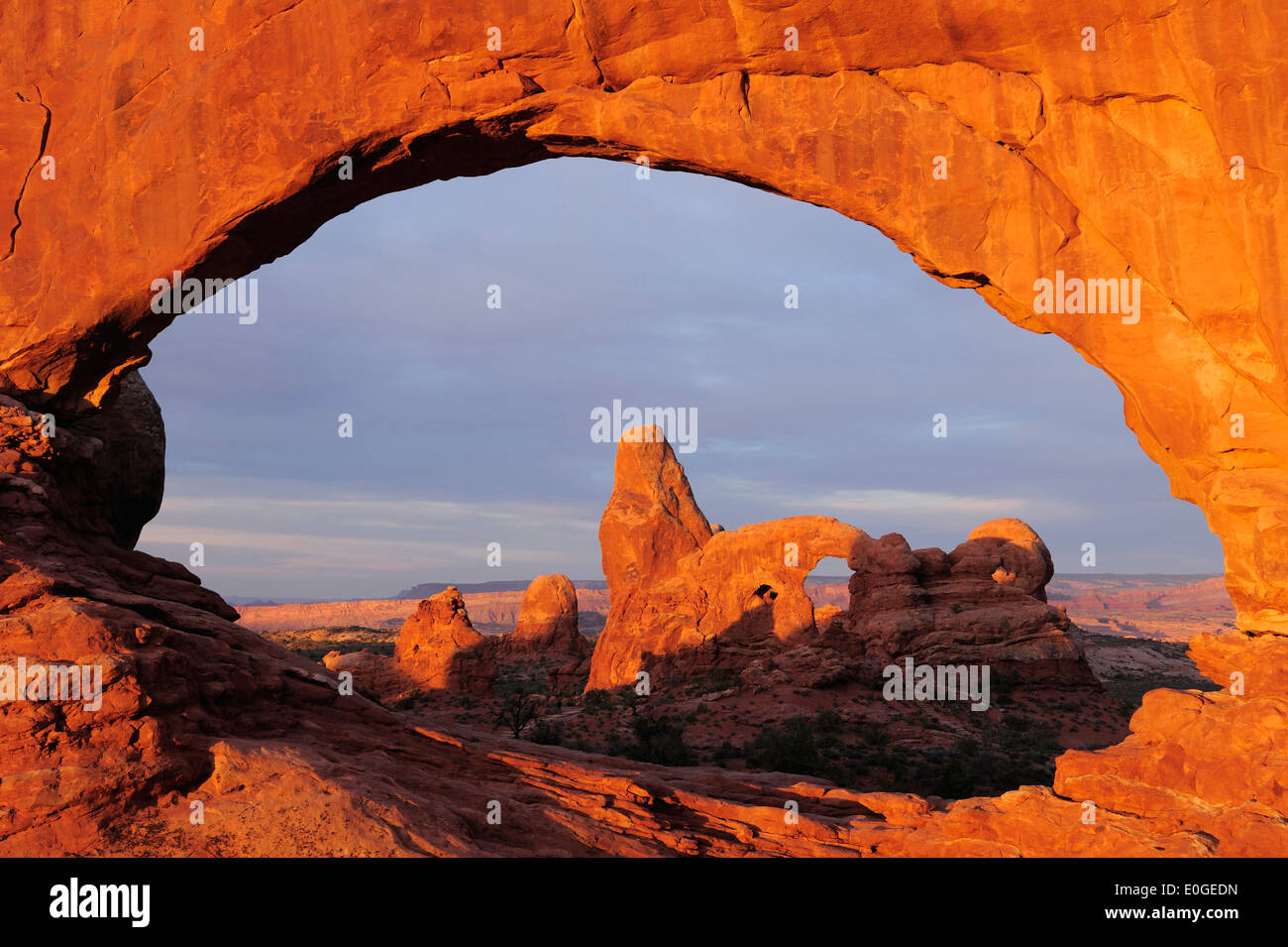 Sunrise at North Window with view onto Turret Arch, Window Section ...