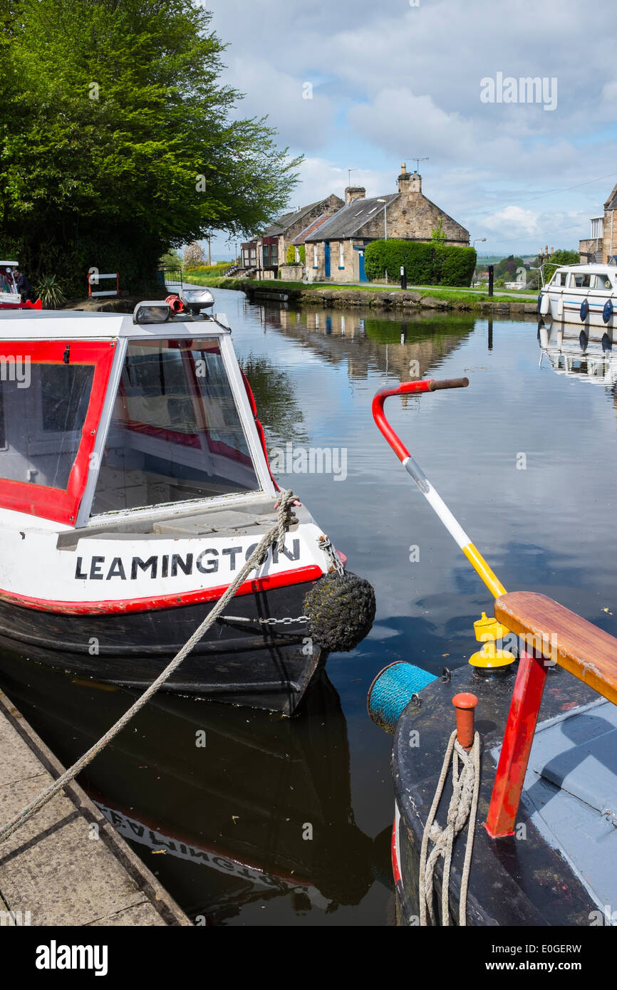 Manse road basin hi-res stock photography and images - Alamy
