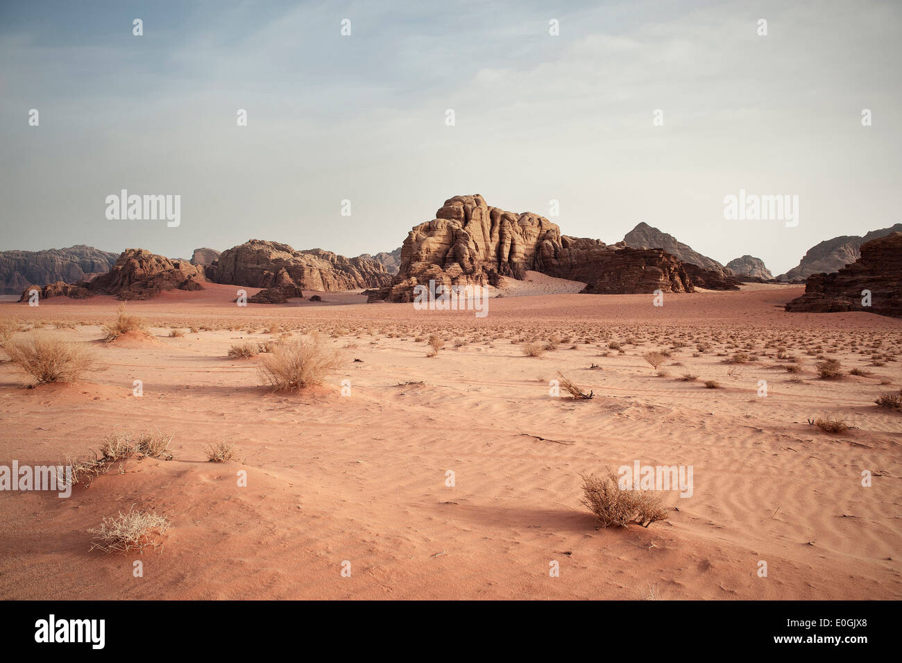 Jordan landscape dry hi-res stock photography and images - Alamy