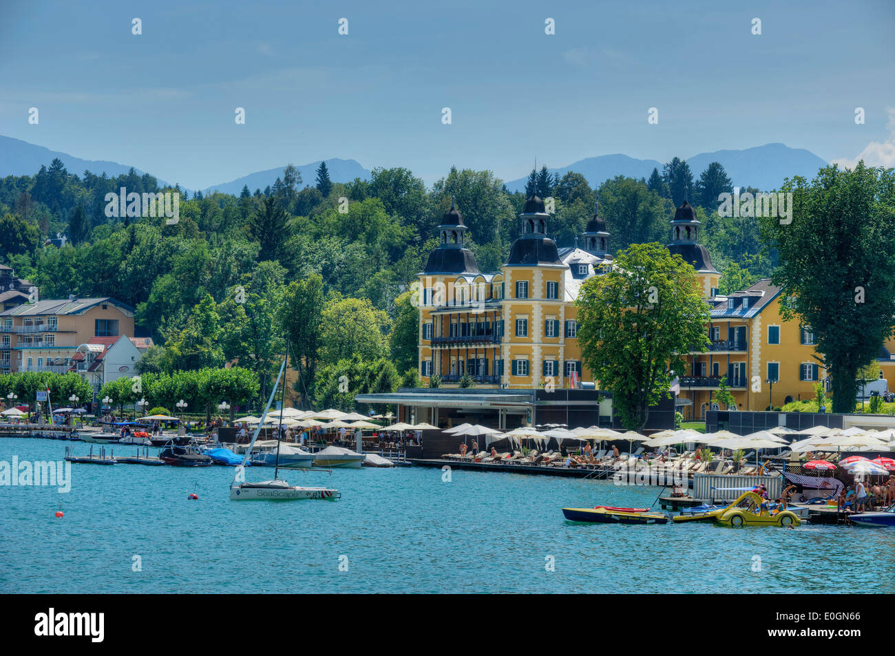 Velden Castle with Woerther lake, Velden, Carinthia, Austria Stock ...