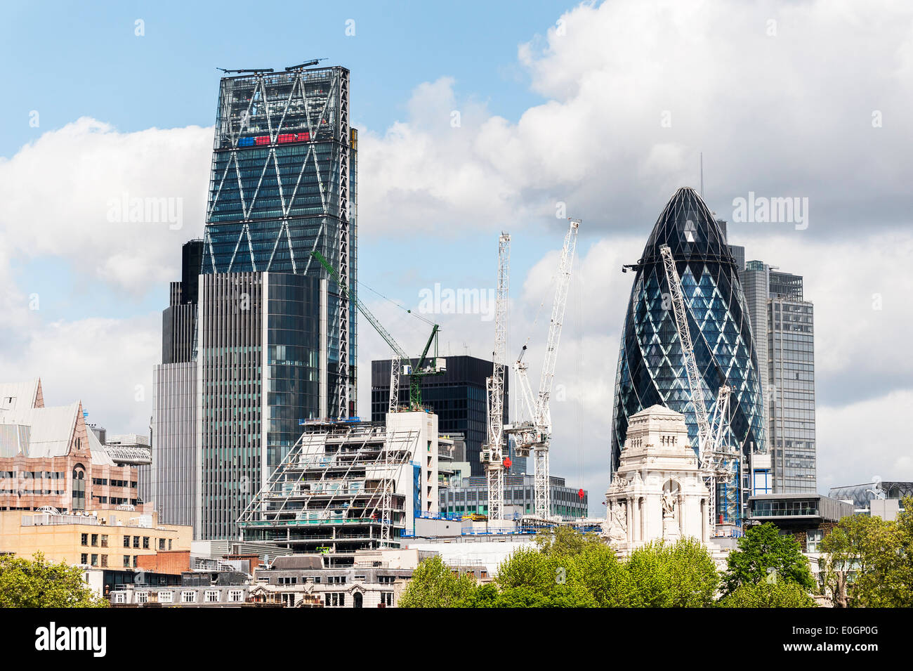 Modern iconic high rise buildings hi-res stock photography and images ...