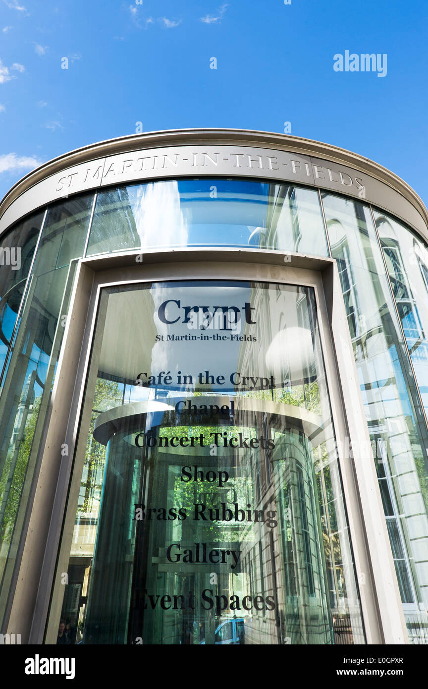 Crypt entrance hi-res stock photography and images - Alamy