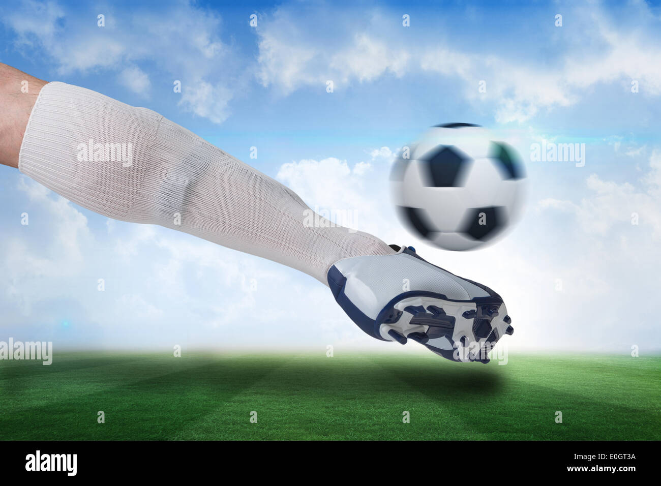 Close up football boot kicking hi-res stock photography and images - Alamy