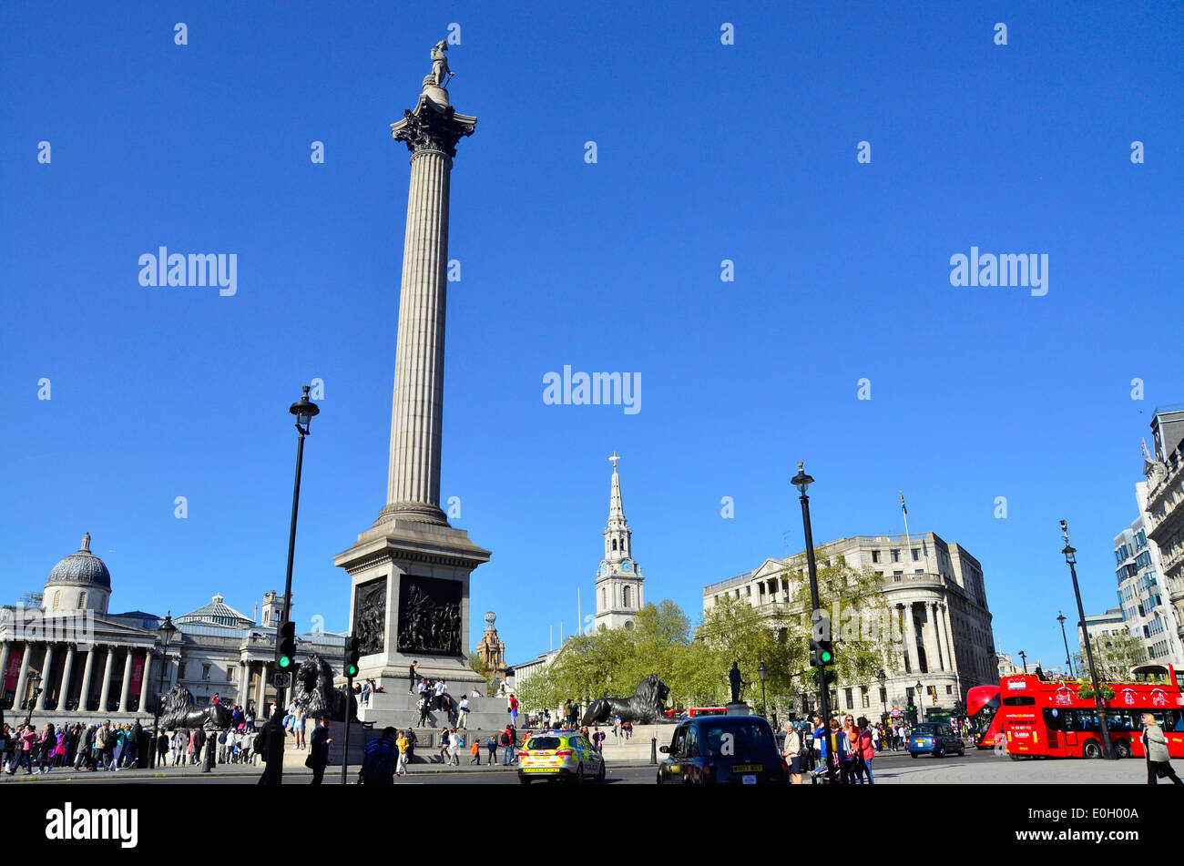 Trag trafalgar square hi-res stock photography and images - Alamy