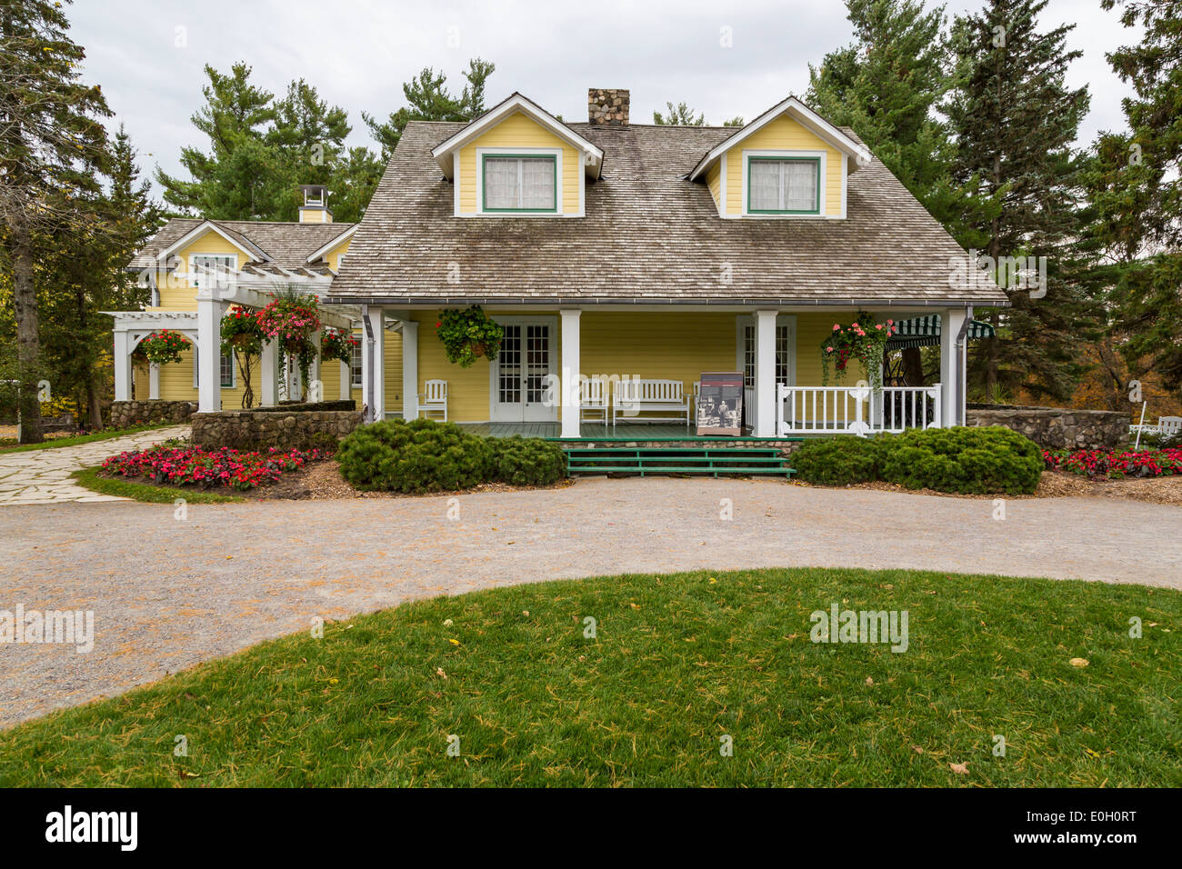 Moorside house hi-res stock photography and images - Alamy