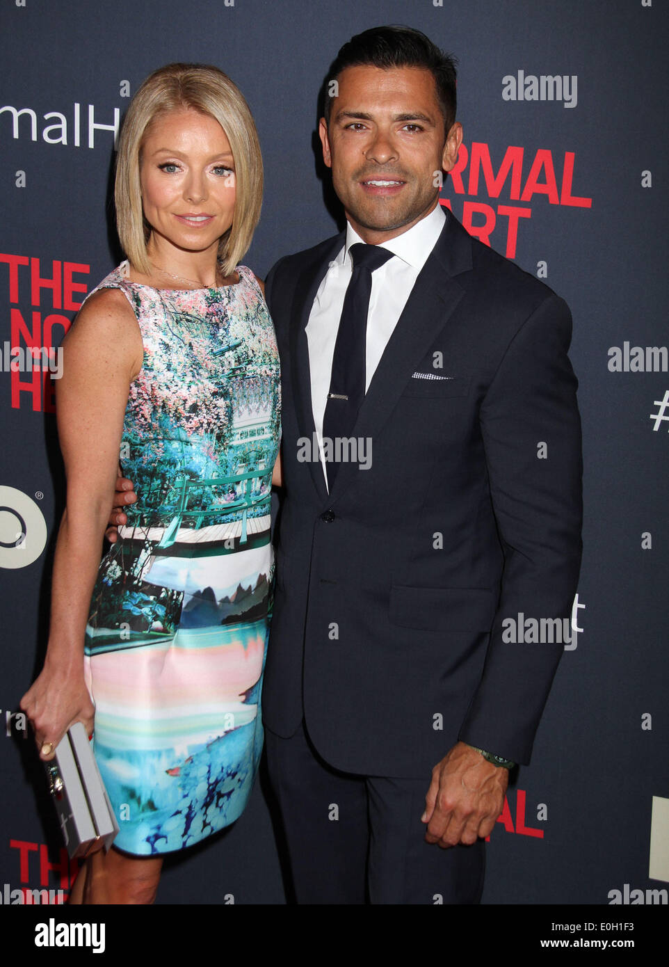 New York, New York, USA. 12th May, 2014. KELLY RIPA and MARK CONSUELOS ...