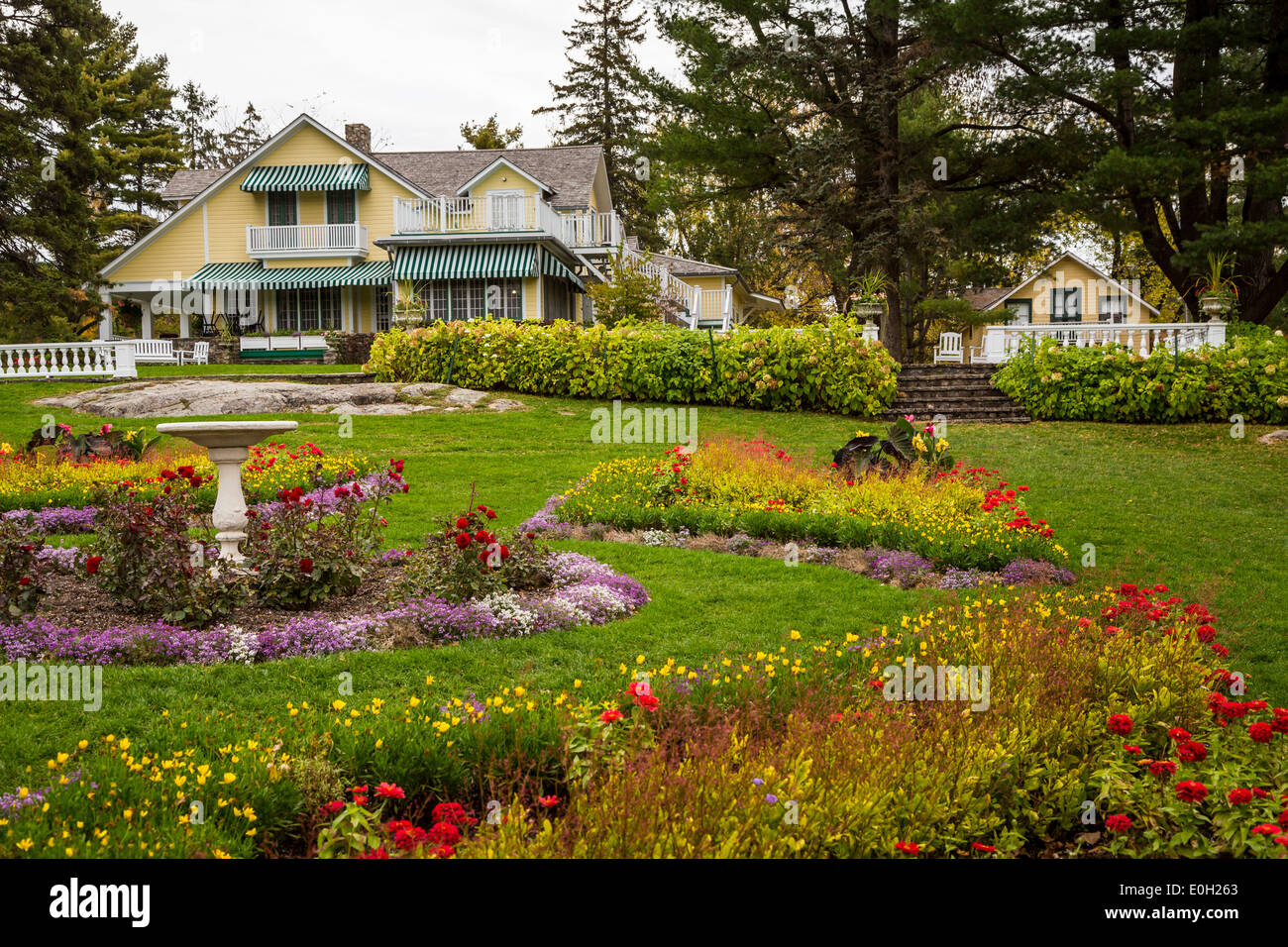 Moorside house hi-res stock photography and images - Alamy