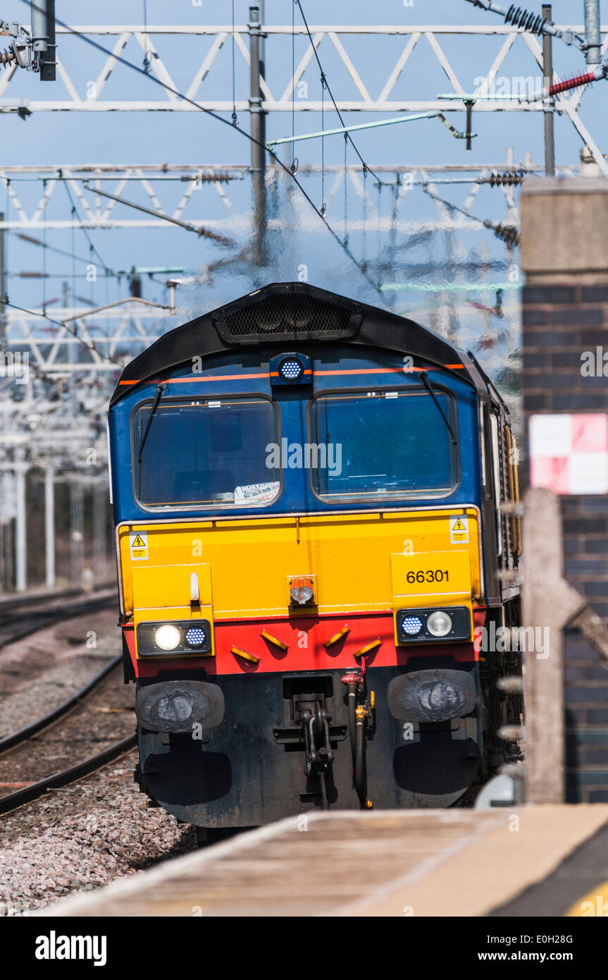 Class 66 diesel locomotives hi-res stock photography and images - Alamy